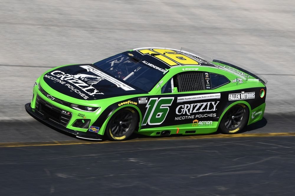 Aos 43 anos, A.J. Allmendinger "demonstra que ainda posso estar aqui ...
