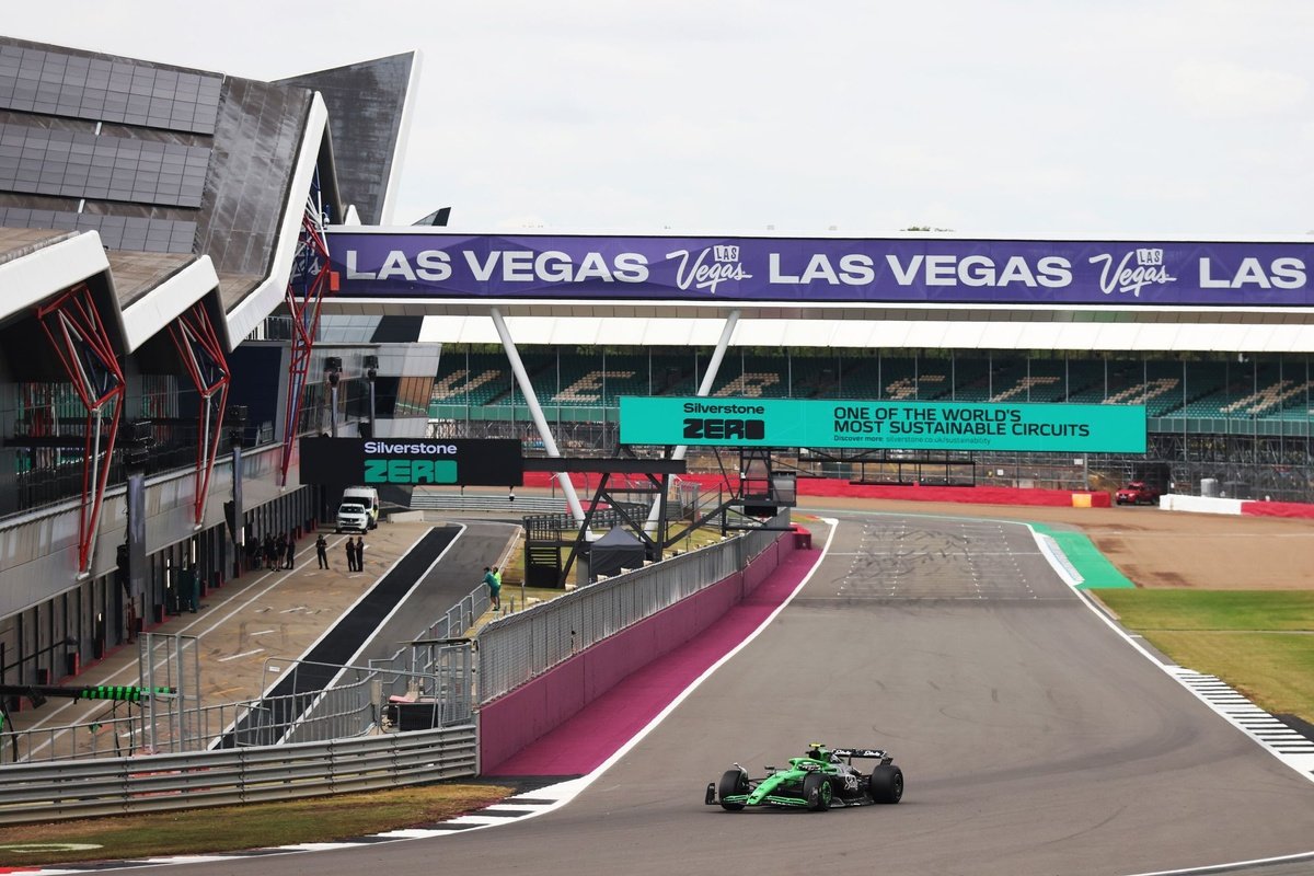 CEO da Silverstone receberá OBE na lista de honras de Ano Novo do Rei ...